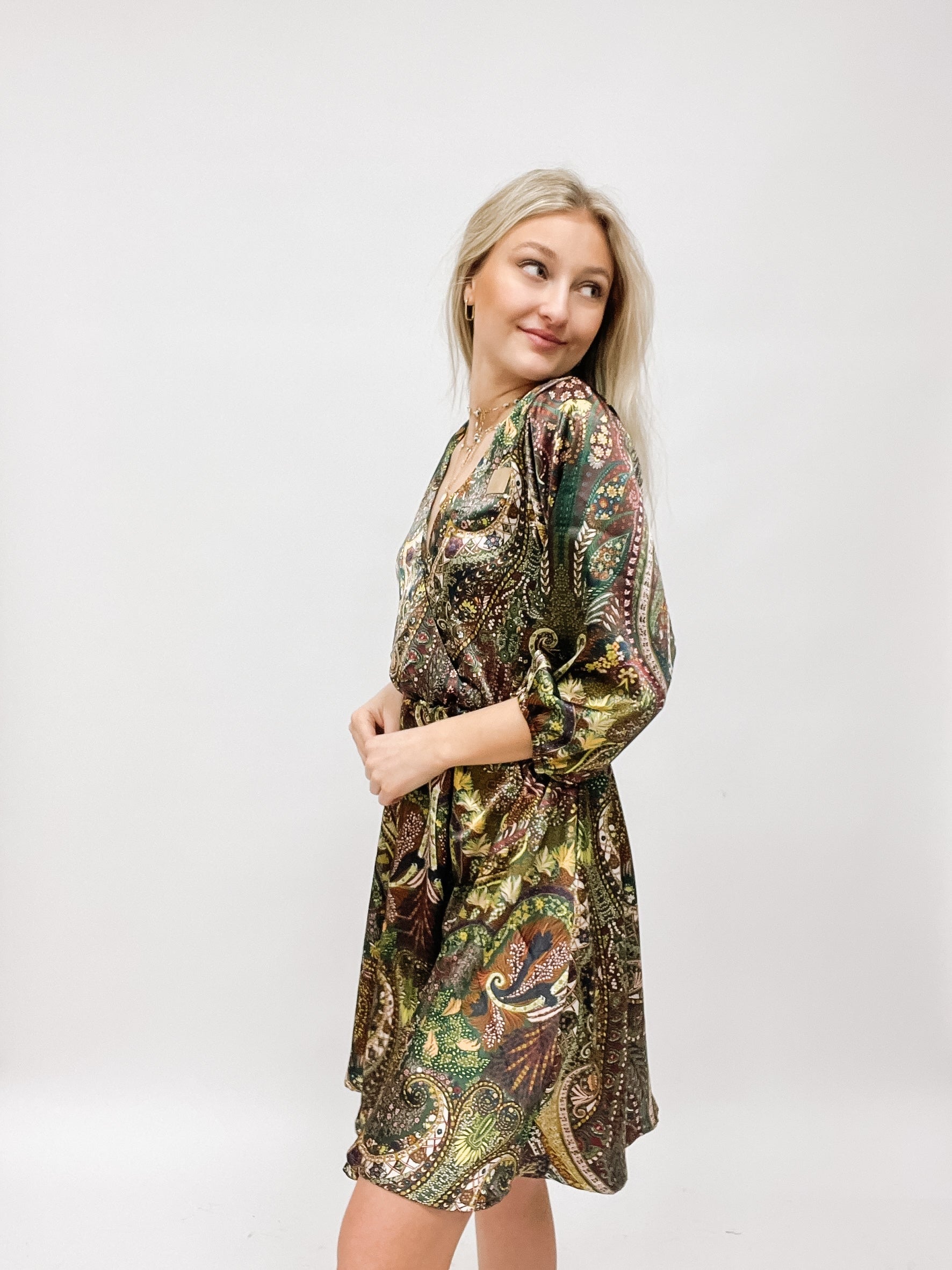 Kyla Long| KLEID | Design – Frau Kauf
